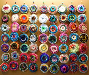 How to make recycled cd weaving art – Recycled Crafts