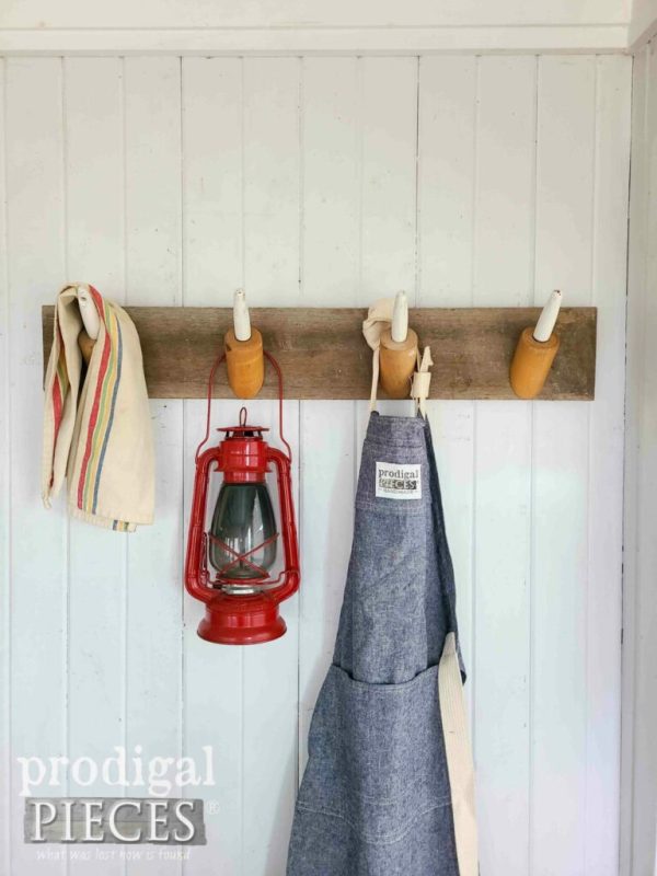 Transform Old Rolling Pins into a Stylish Coat Rack – A DIY Project You ...